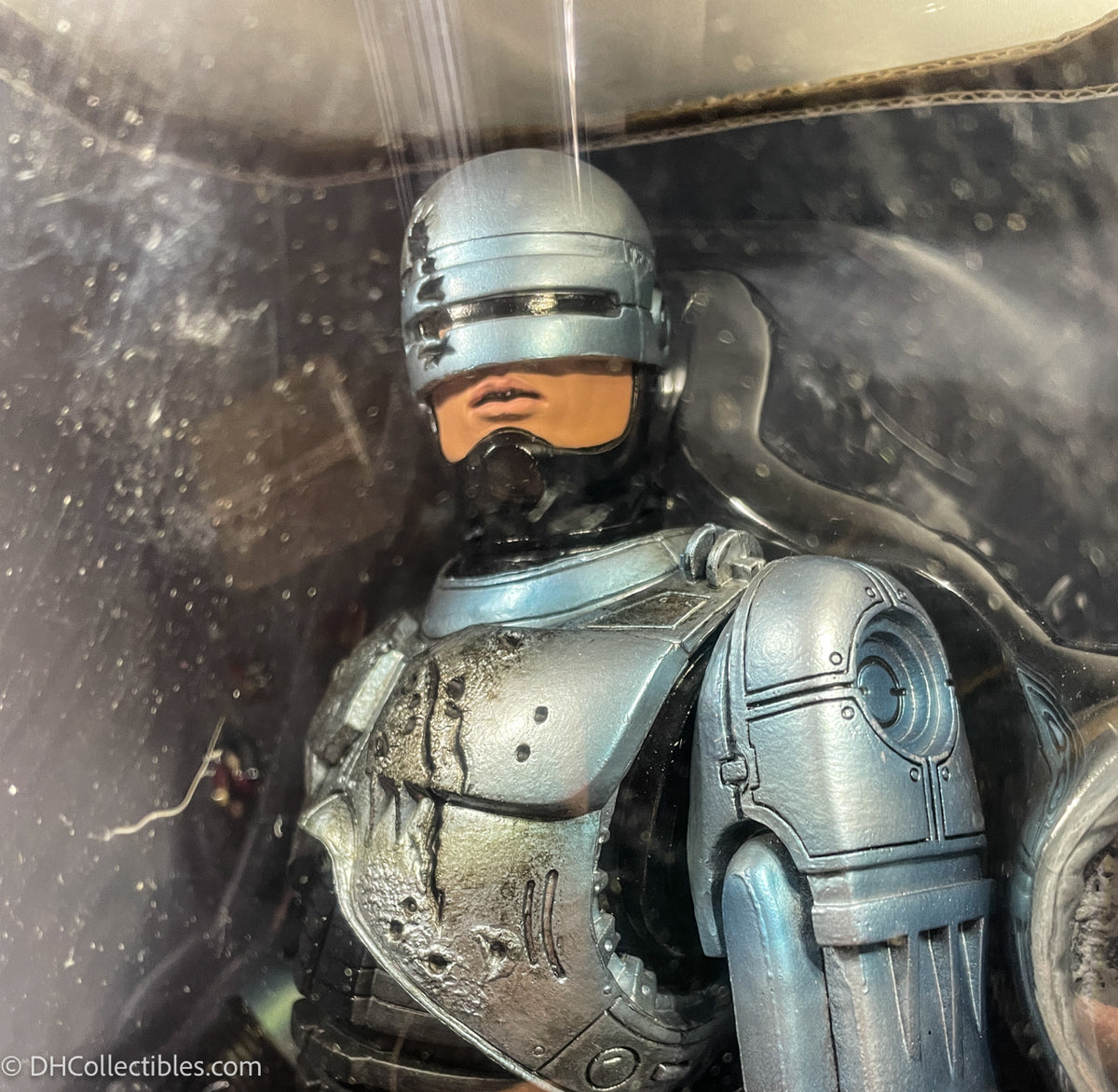 2005 McFarlane Battle Damaged Robocop - 12" Figure| DH Collectibles