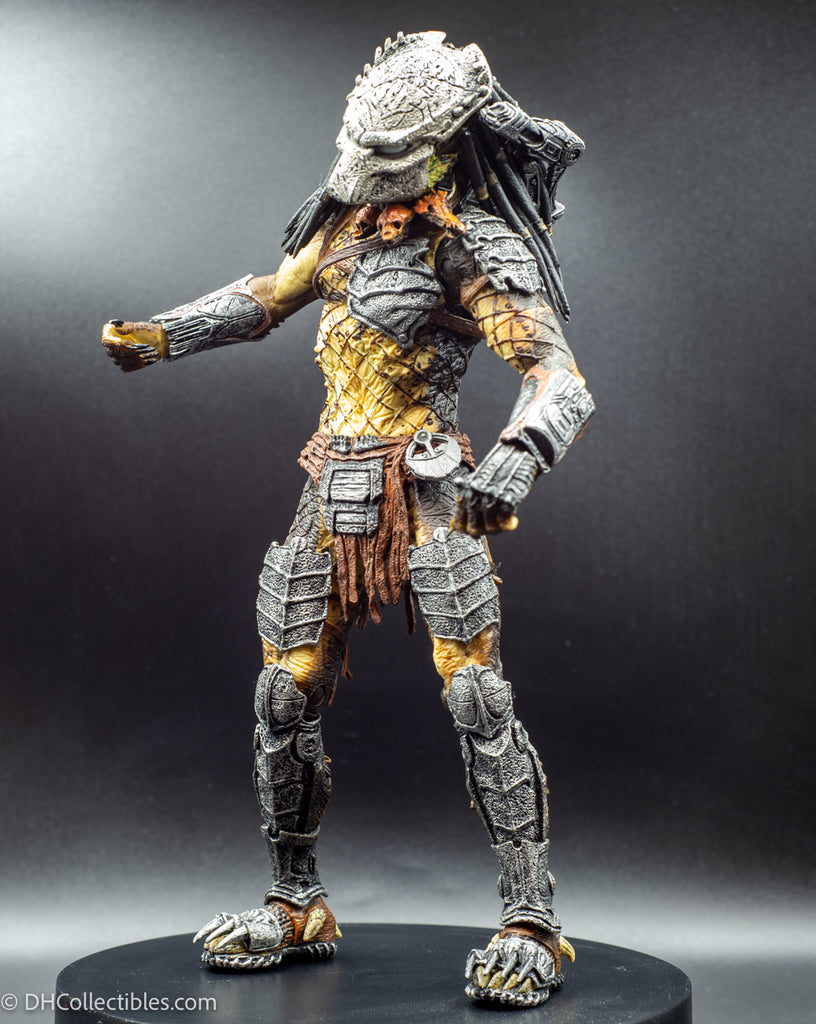 2008 NECA Alien vs Predator Requiem Wolf Predator Masked - Action Figu ...